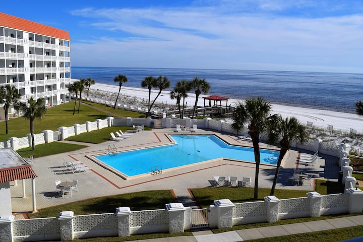 El Matador 445 By Alicia Hollis Rentals Free Ticke - Fort Walton Beach, FL
