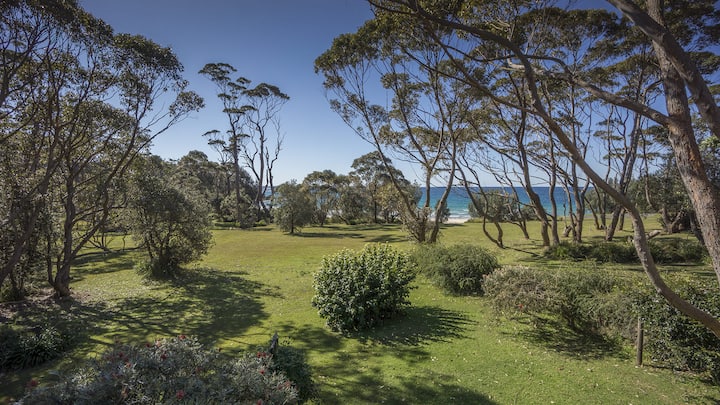 Ocean's Edge At Bawley Beach - Bawley Point