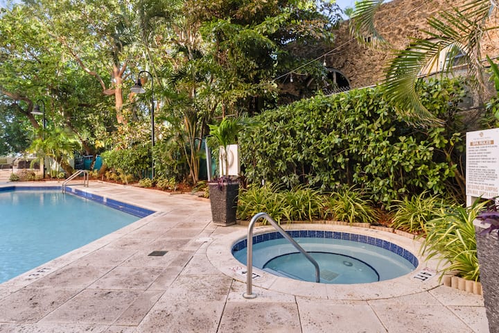 You Found It! 3 Units Close From Vizcaya Mansion! - Miami