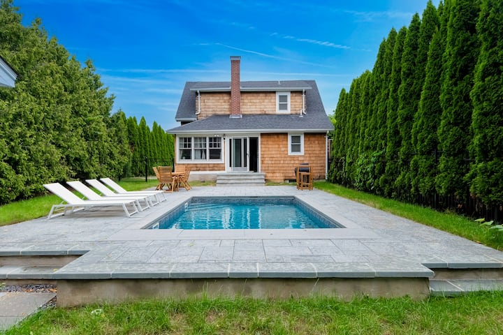 3br Private Home W/ Pool, Sauna, Gym, & Work Desks - Greenport, NY