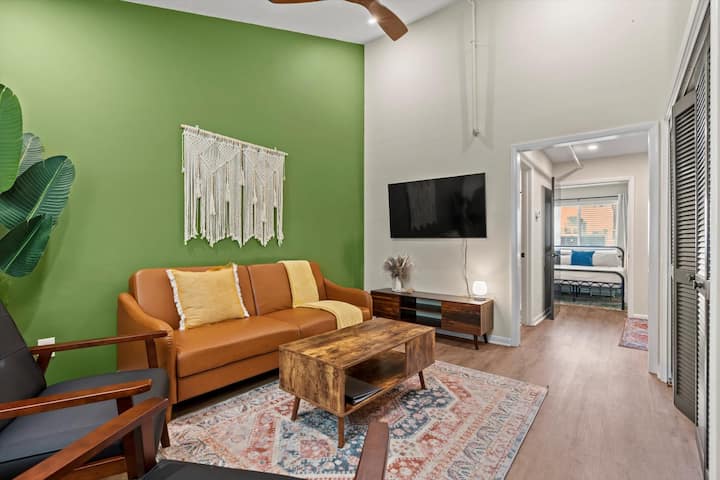 1 Block From Ab Town Center: The Coquina House 3 - Atlantic Beach, FL