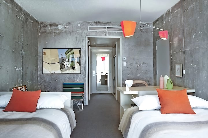 Best Place To Unwind! 4 Relaxing Units, Pool - Los Angeles, CA