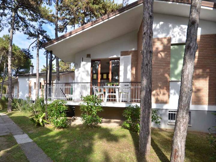 Appartement De Vacances Avec Climatisation Et Terr - Lignano Sabbiadoro