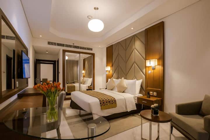2 Bedroom Apartment In Al Qusais Near Dafza - Dubai