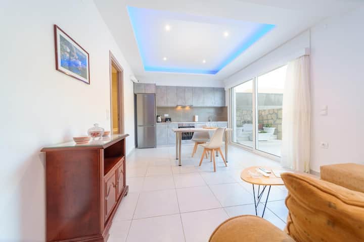 One Bedroom Apartment - Kateleios