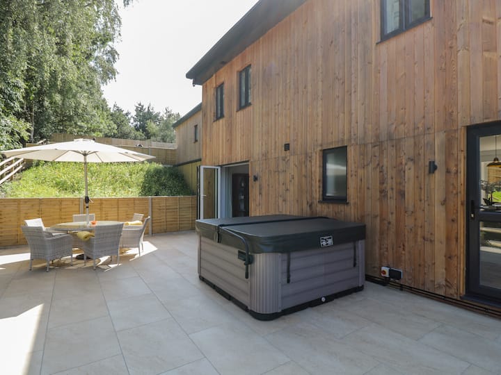 Stag Cottage - Wareham