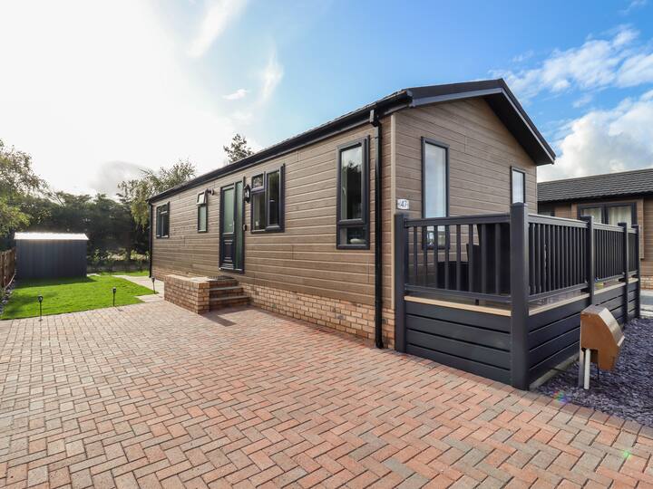 Lodge 47 - Felixstowe