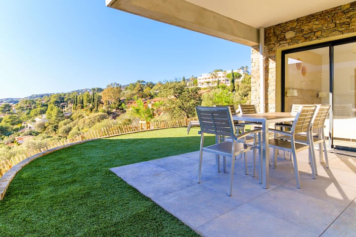 Flat In A New Residence - Services Included - Bormes-les-Mimosas