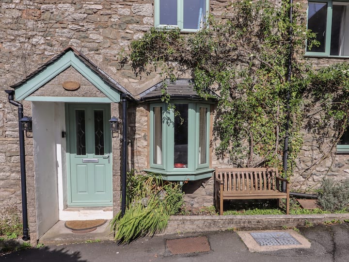 Egremont Cottage - Arnside