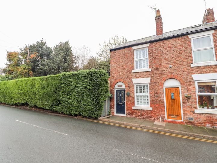 Elv Cottage - Chester