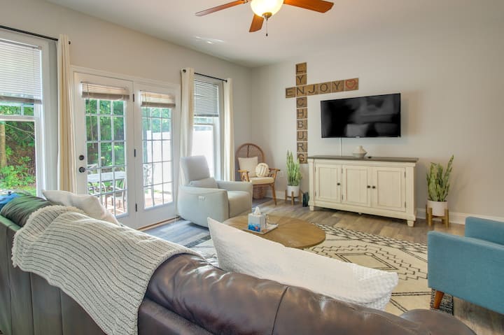 Lynchburg Rental W/ Deck: Near Downtown! - SeaQuest Lynchburg, Lynchburg