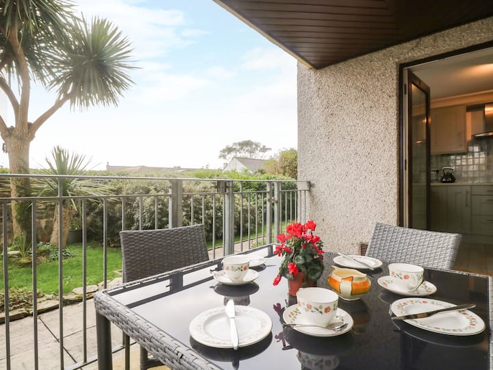 The Wesley Apartment - Penryn