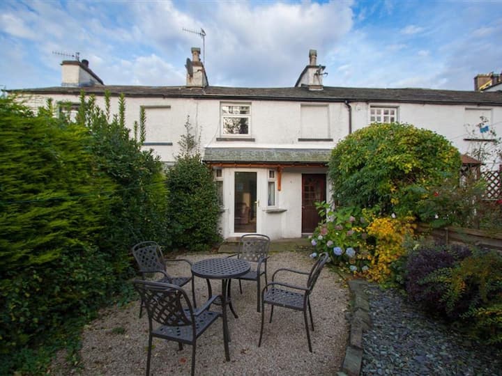 Rustic Cottage - Windermere