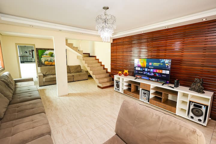 Mansão Bh 30 Pessoas, Piscina, Sauna E Eventos - Belo Horizonte