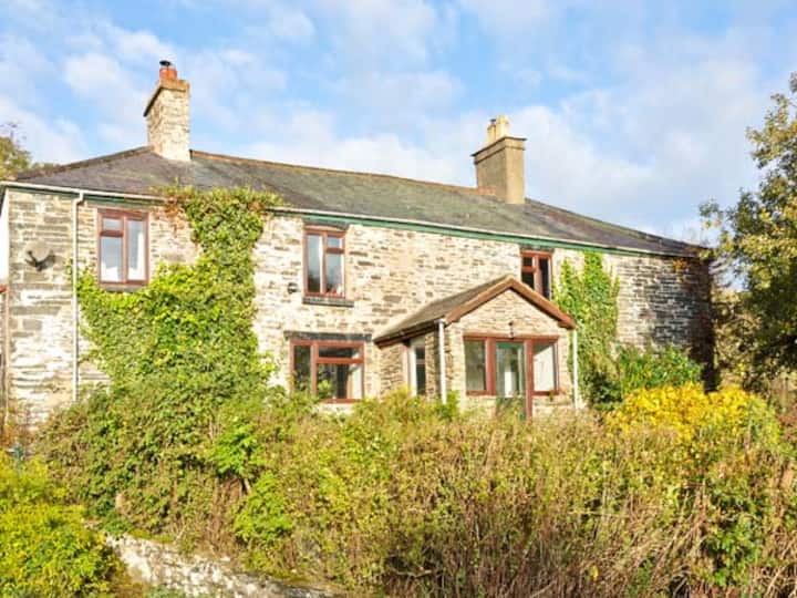 Hendre Aled Farmhouse - Betws-y-Coed