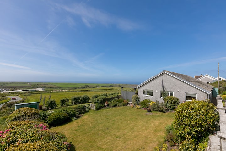Broadlands - Pedn Vounder Beach