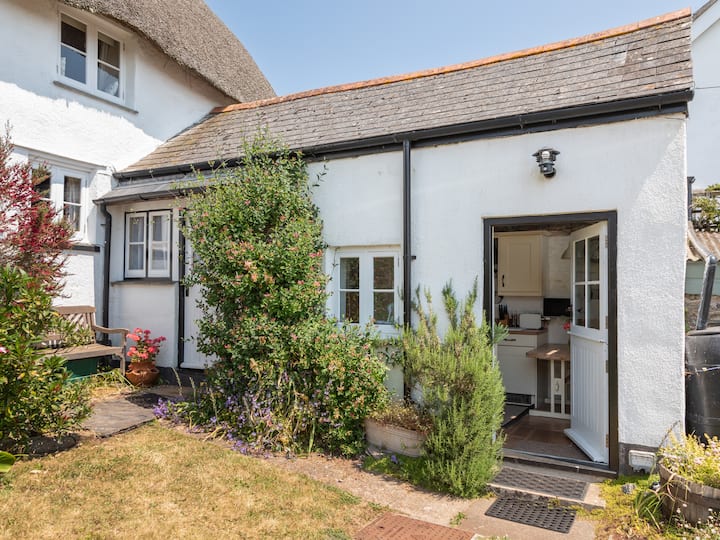End Cottage - Hope Cove