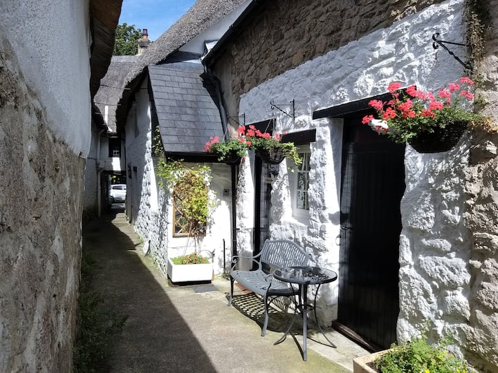 Fox Hat Cottage - Chagford