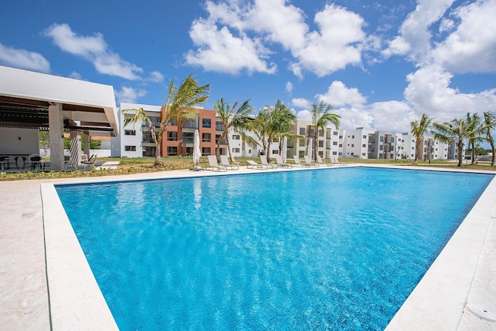 Apartment With Pool, Gym, And Beach Access. - Punta Cana