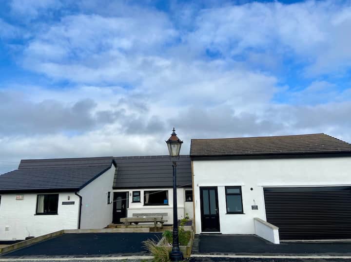 Minerva - Trearddur Bay