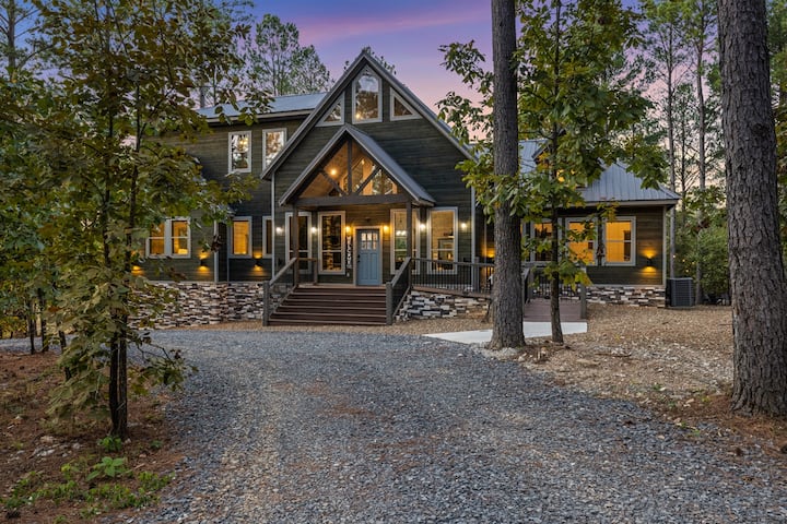 Hottub/gamerm/deck Kitchen/playset/dog Ok - Broken Bow, OK