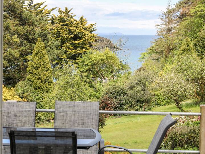 Flushing Meadow - Coverack