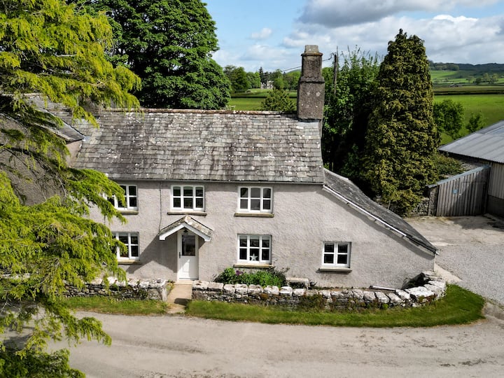 Longlands Farm Cottage - Grange-over-Sands