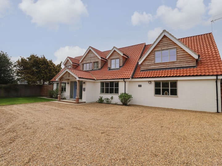 Little Chapter - Walberswick