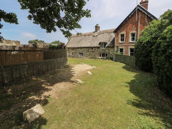 Hill Farm Cottage - Tapnell Farm Park