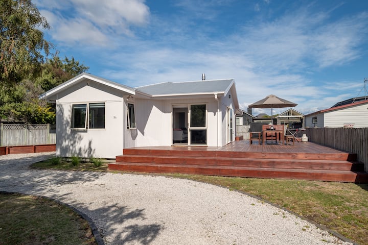 Lakeside Haven - Taupo Holiday Home - Taupo