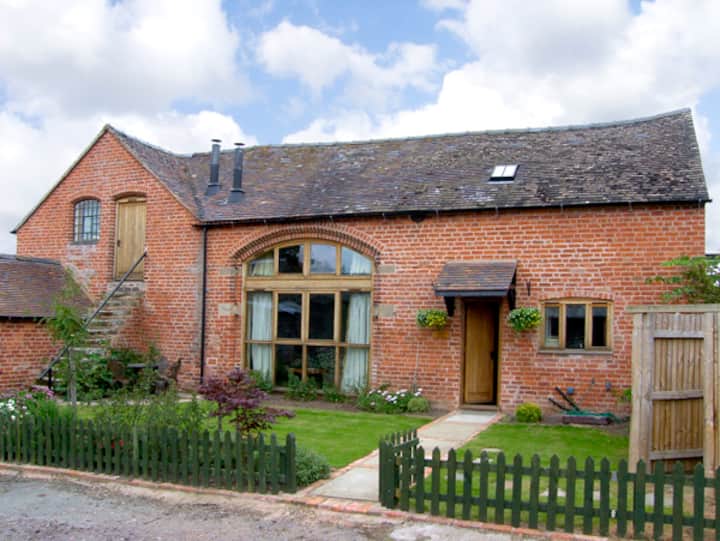 The Coach House - Rowton Castle
