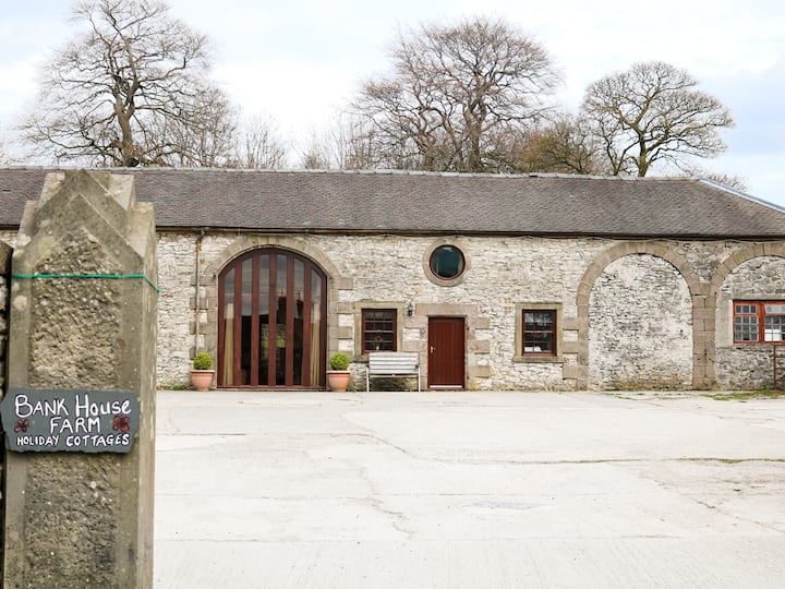 Number 4 - Hartington