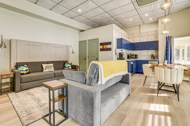 Keystone Lake Haven: Heated Pool & Ski Shuttle! - Keystone, CO