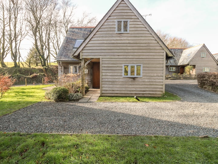 Honeypot Lodge - Camelford