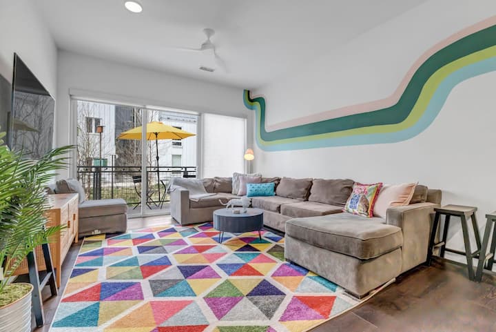 Jungle Loft: 2bd Condo In Rinoartsdistrict - Okinawa