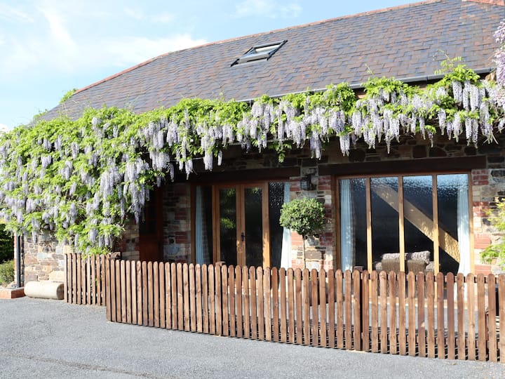 Little Orchard - Ashburton, UK