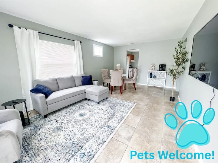 Cozy 2 Bedroom Home, Dade City! #2 - Dade City, FL