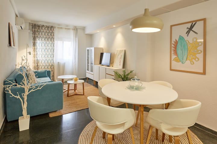 Loira Breton: Piso Coqueto En Zona Universitaria - Zaragoza, España