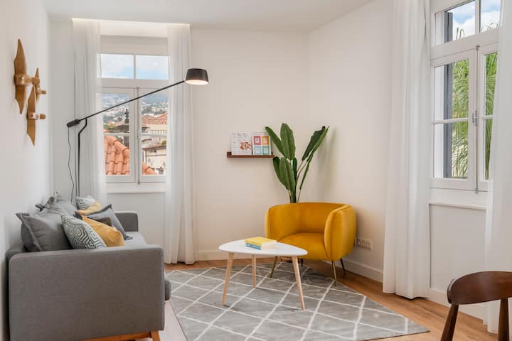 Queimada Lodges 3c By An Island Apart - Funchal