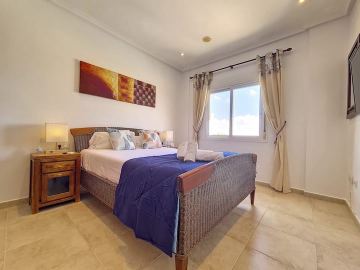 Townhouse With Sea Views And Jacuzzi - Los Alcázares