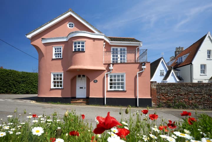 Corner Cottage (The Pink House) - Walberswick