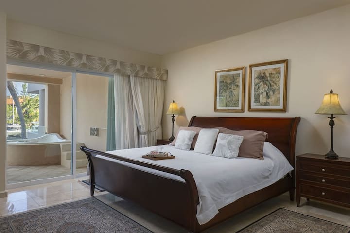Puerto Aventuras Apartment: Gran Marina Views - Puerto Aventuras