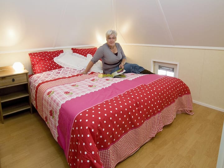 Retraite Dans Une Grange à La Campagne - Wierden