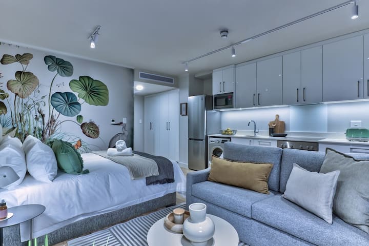 Luxurios Studio & Rooftop Pool - Cape Town