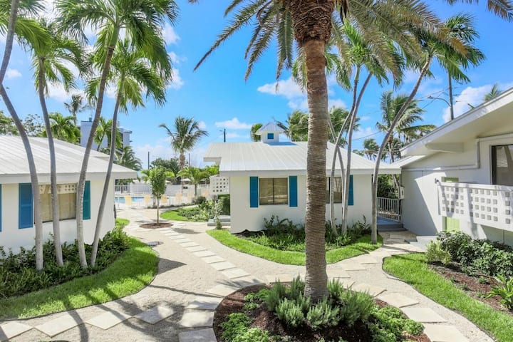You Found It! Outdoor Pool, Pets Allowed! - Islamorada, FL