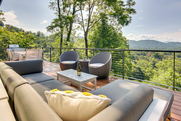 Contemporary Asheville Home W/ Panoramic Views! - Weaverville, NC