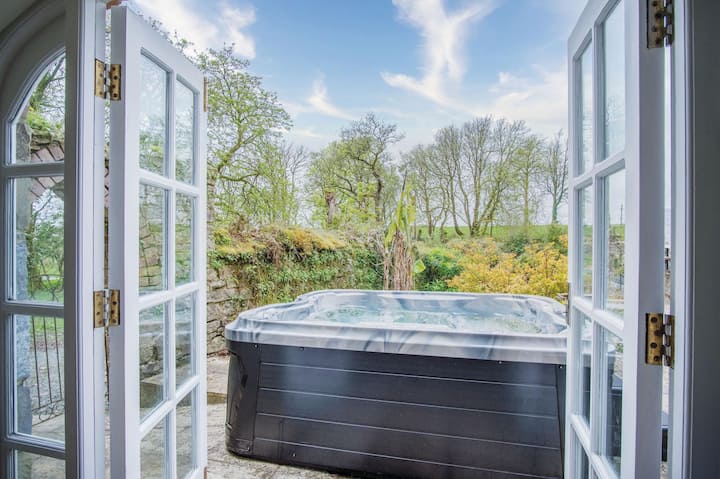 The Stables - 2 Bedroom Cottage - Princes Gate - Narberth