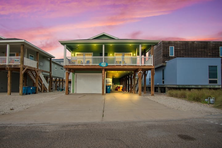 The Coast House With Private Pool - Port Aransas, TX