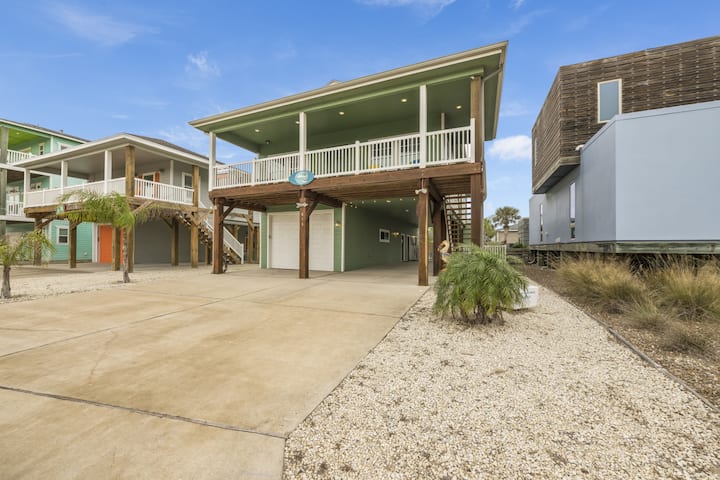 The Coast House With Private Pool - Port Aransas, TX