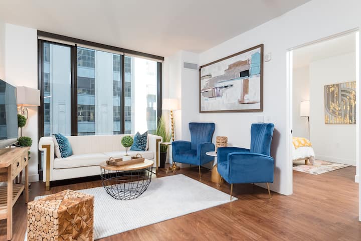 Back-bay Upscale Central Condo Bos Common Downtown - Boston, MA